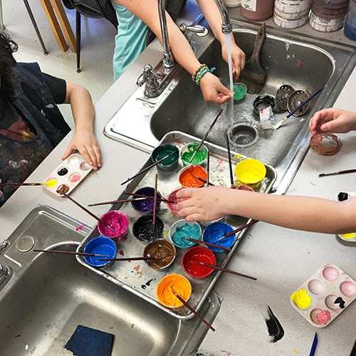 Meet Amie of Glitter Meets Glue – Glitter Meets Glue