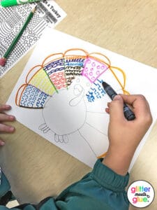 Thanksgiving Art Projects for Kids Disguise a Turkey Ideas